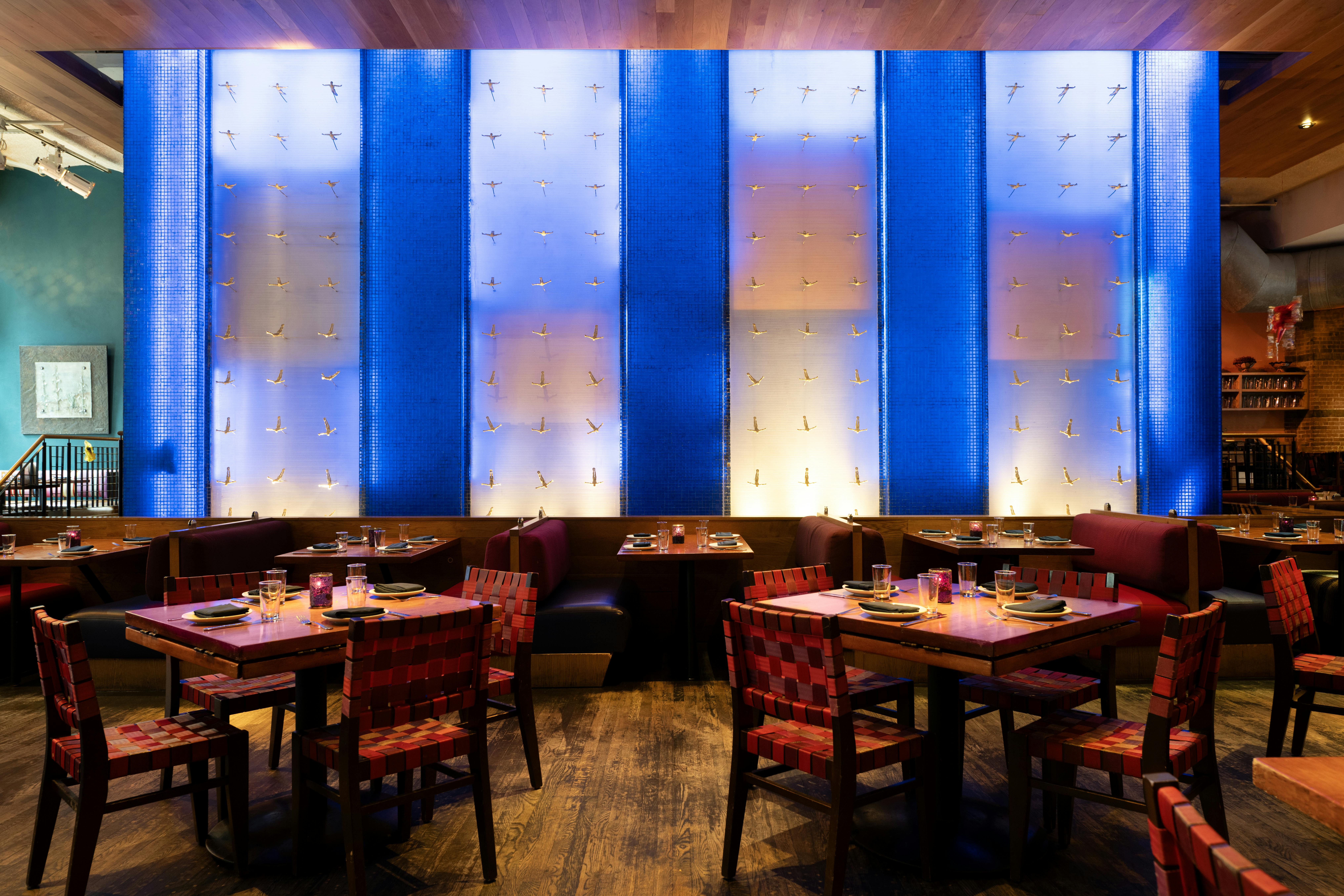 photo-f538df70-4d81-4dbe-9416-1baac09f3c73.jpeg?ixlib=rails-2.1.4&w ...