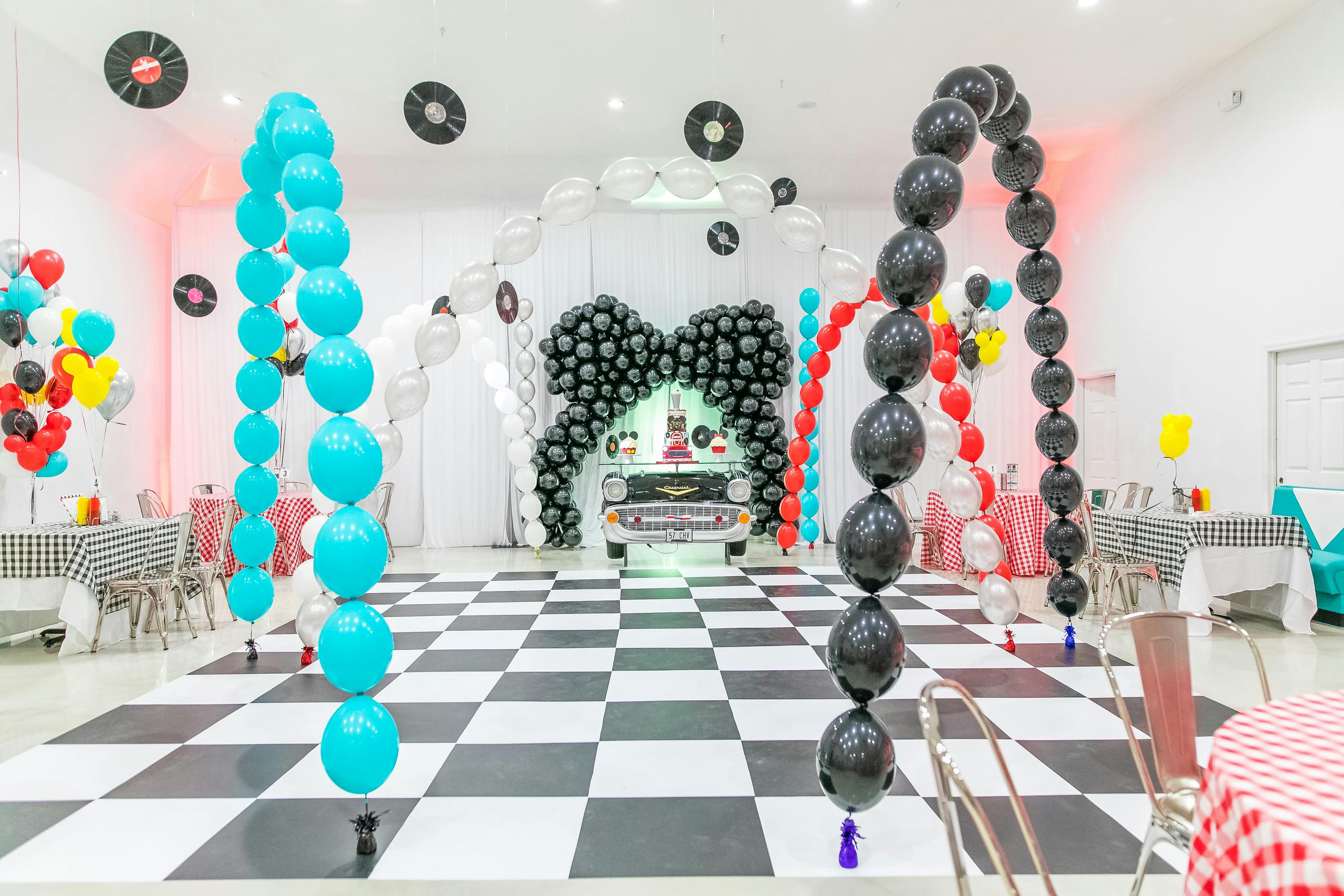 Birthday Themes & Trends | PartySlate