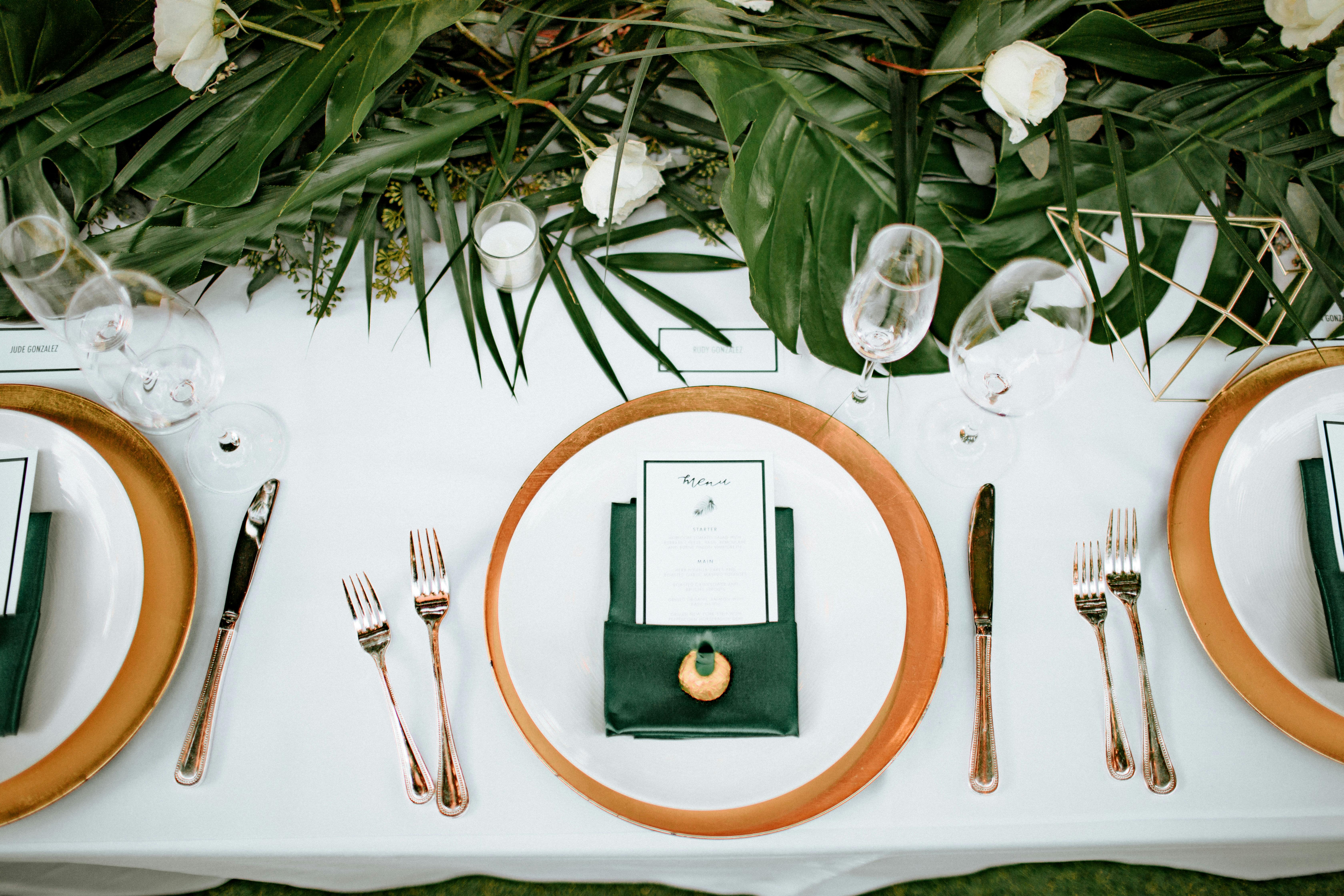 Corporate Event Centerpieces & Tablescapes Ideas | PartySlate