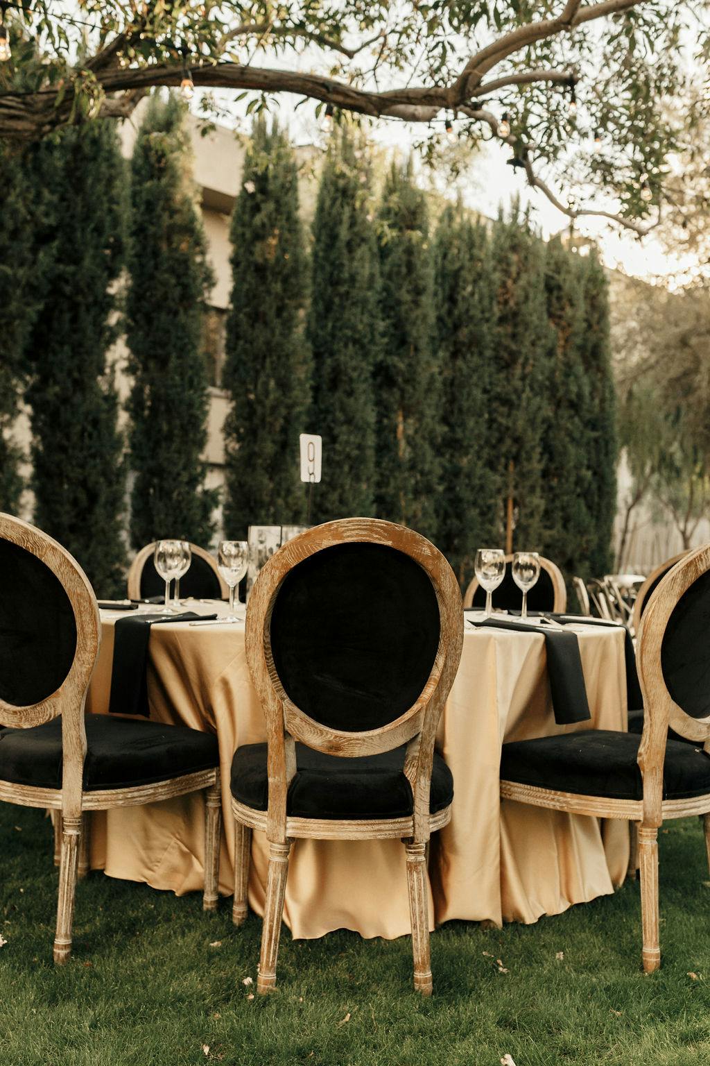 Fundraiser Centerpieces & Tablescapes Ideas | PartySlate
