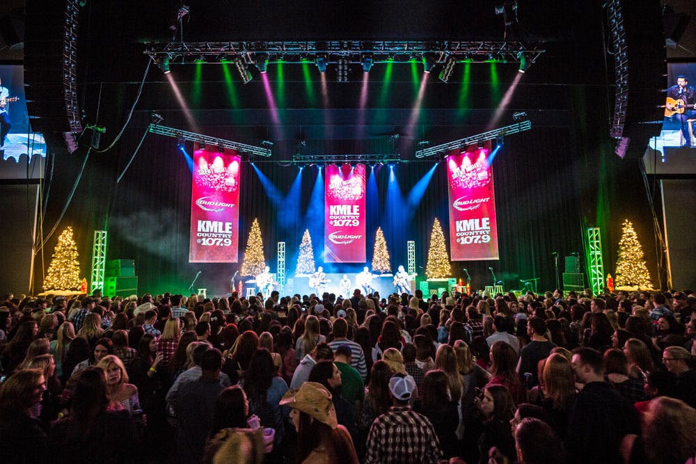 Arizona Financial Theatre | Phoenix Venue | All Photo Albums | 20 ...