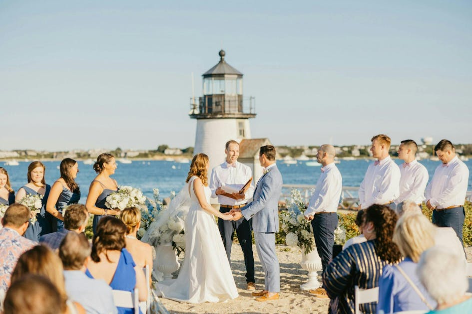 5 Reasons to Have a Nantucket Wedding - PartySlate
